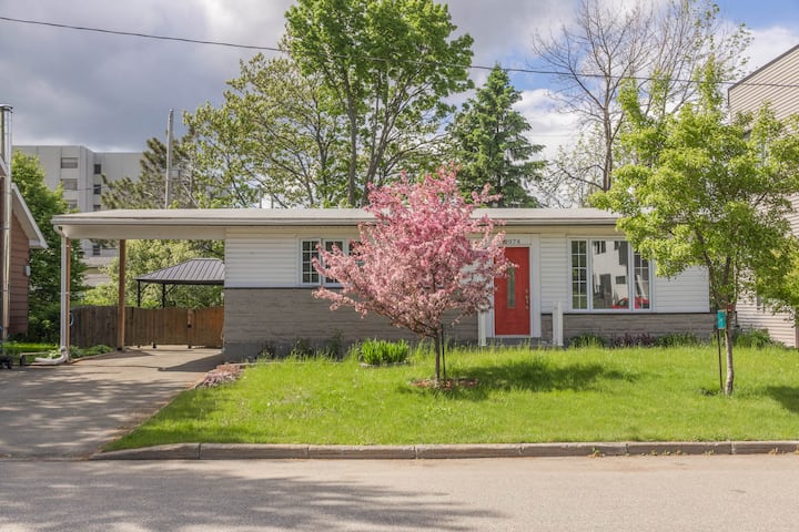 Appartement Charmant Situé Au Sous-sol à Ste-foy - Québec