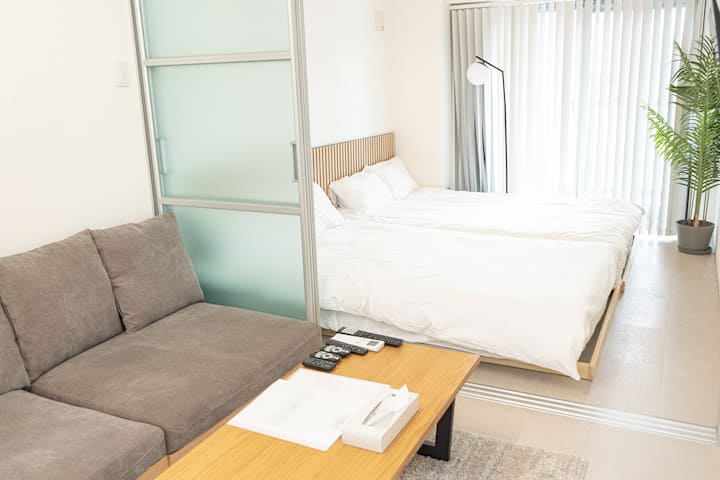 1br For 6 | Ebisucho 4 Min | Tsutenkaku/namba/usj - Osaka