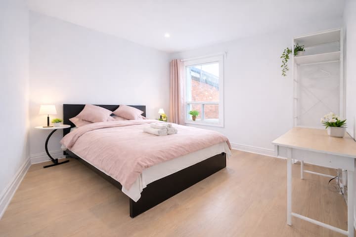 Sweet Escape| Ensuite Bath| 1 Min Ttc| Dt - Toronto