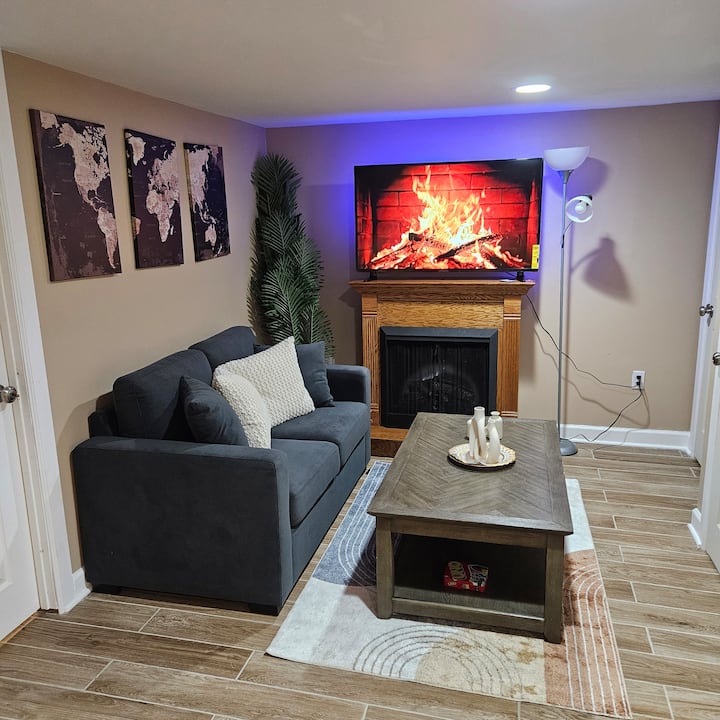 Family Friendly, Private Space - Freeport, NY
