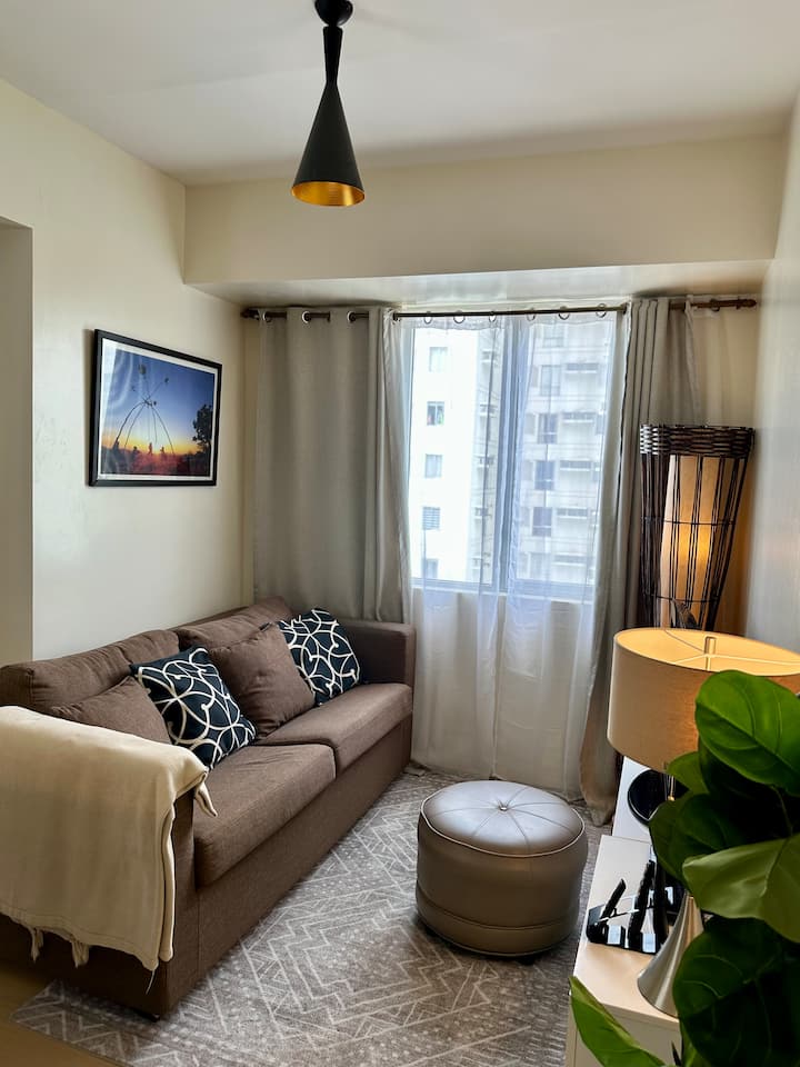 1br Corner Condo Unit | Pool | It Park Cebu - フィリピン セブ