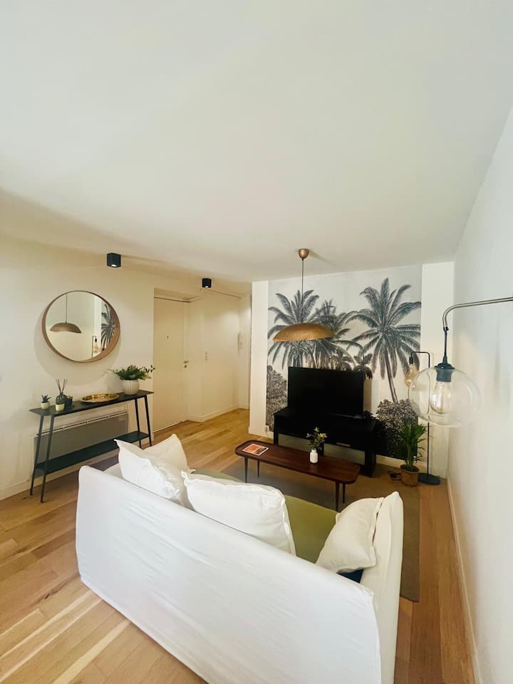 Les Palmiers, T2 Au Port, Calme Et Climatisé - Nice