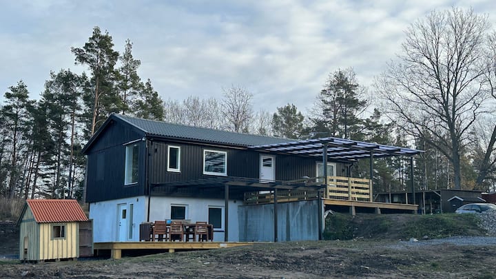 Stort Hus Med Jaccuzzi - Stockholm-Arlanda Airport (ARN)