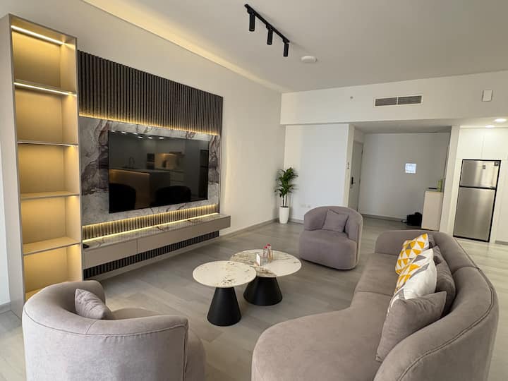 Sea View Apt In Jbr Walk 3br+maid - Ultra Luxury - Dubai