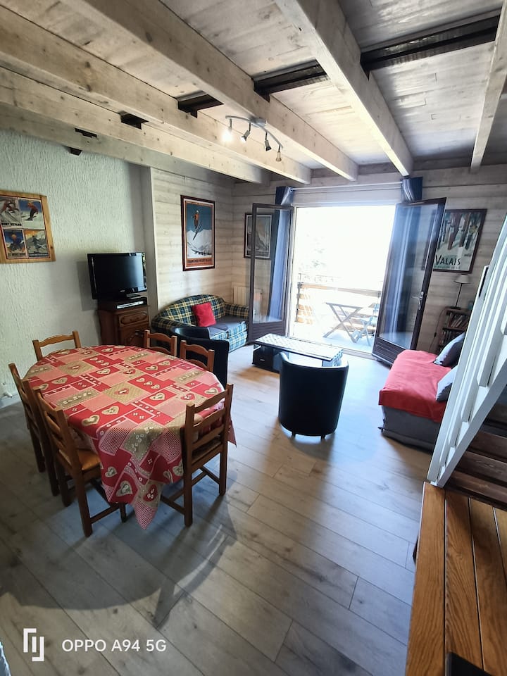 Appartement Duplex En Station - Lac de Montcineyre