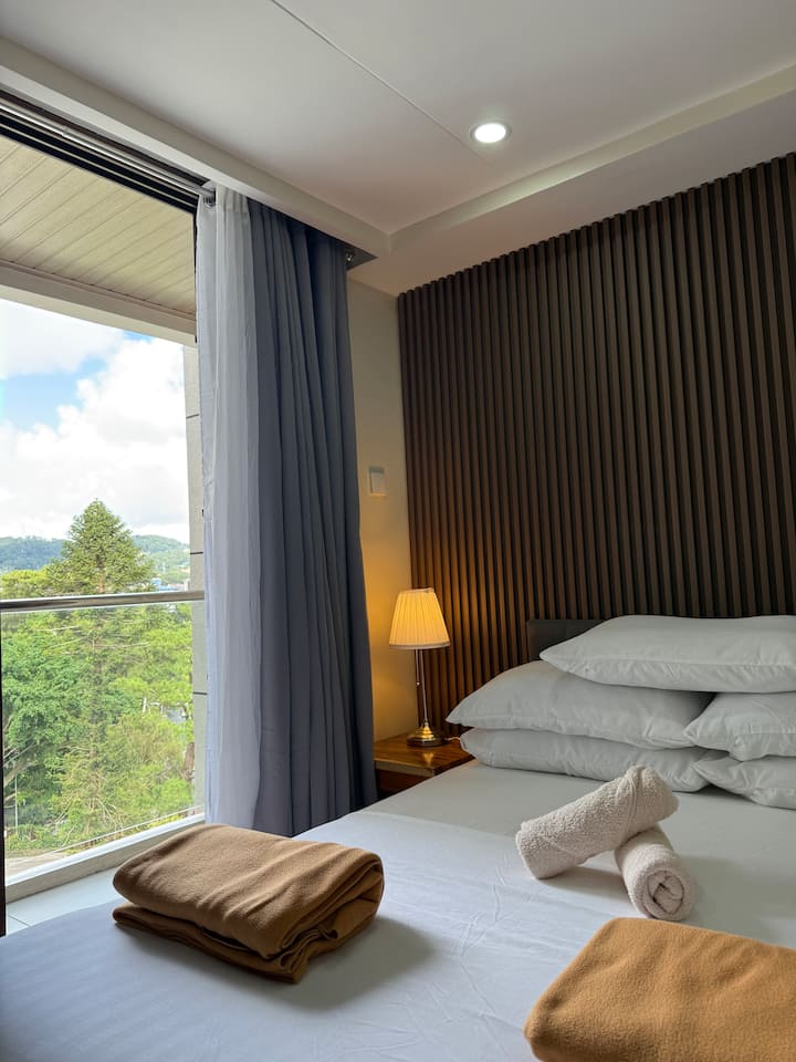 2br City Hub Centrally Located Kathleen’s Homestay - バギオ