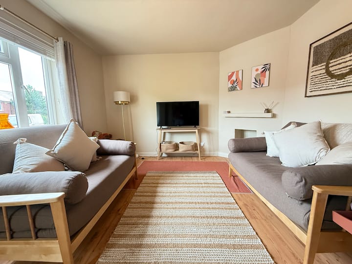 Long Stay Discount 3br W/ Free Parking & Fast Wifi - Rutland