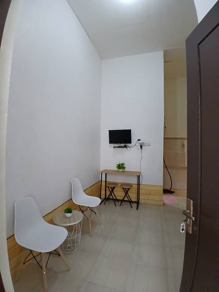 Homestay Nyaman Di Pusat Kota - Malang