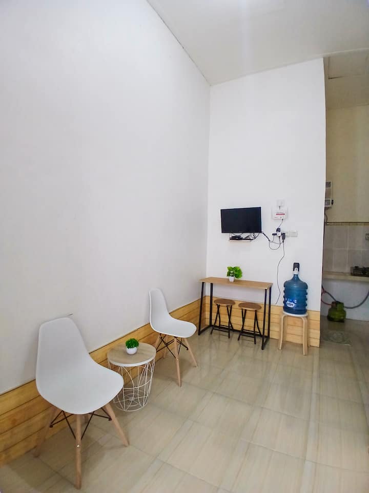 Homestay Nyaman Di Pusat Kota - Malang