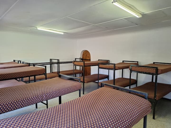 Loerie Dorm - Magaliesburg