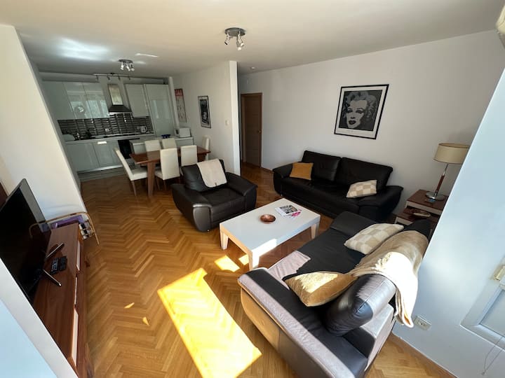 Cosy Apartment, City Centre. - Skopje