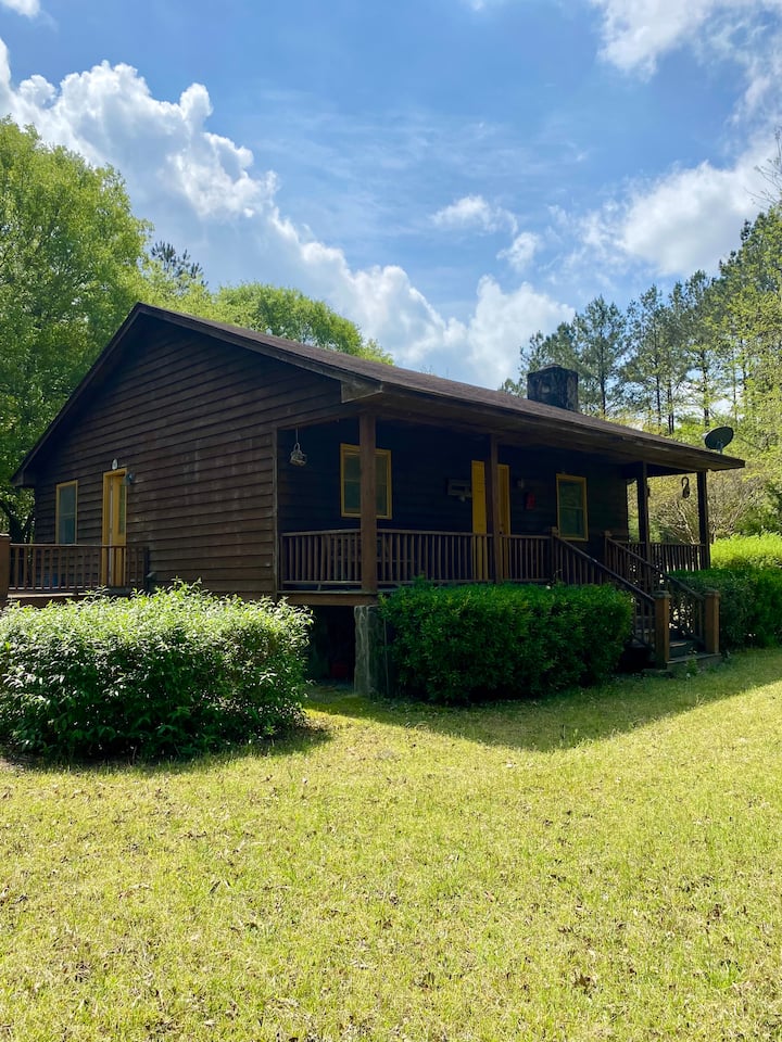 Little Pond Cabin - Hamburg State Park, Mitchell