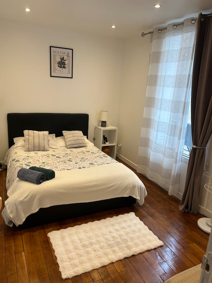 Studio Cosy à 5 Min Du Métro. - Clichy