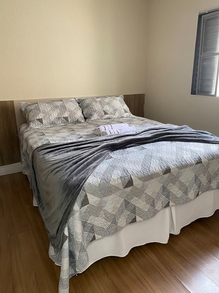 Casa Com Garagem Ampla E Ar-condicionado - Americana