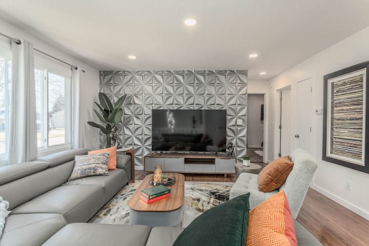 The Great Gibsy
On Gibson Ave - Sioux Falls, SD