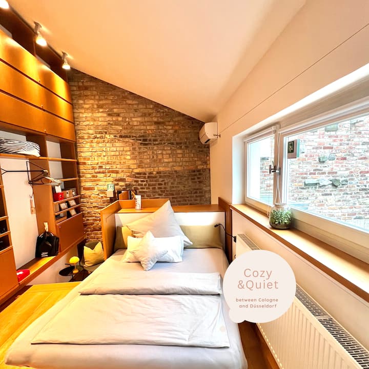 Tinyloft On The Rhine · Monument · Old Town Zons22 - Dormagen