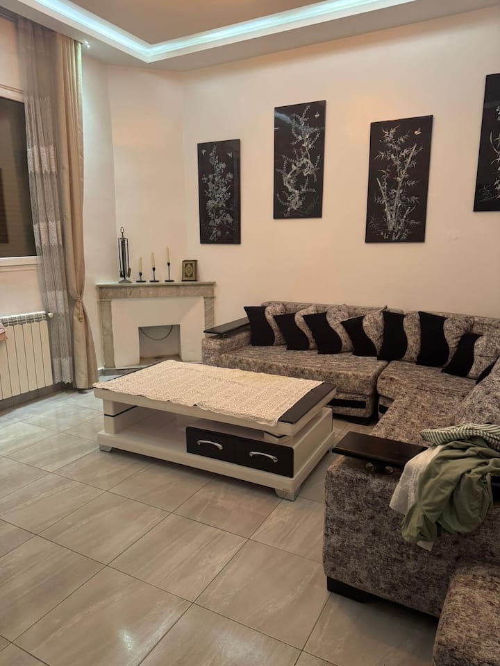 Maison Calme Et Spacieuse à Alger Avec Terrasse - Algiers