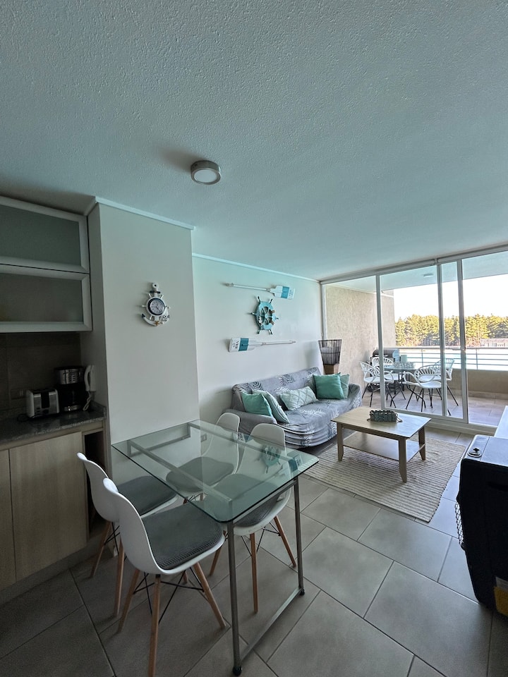 Depto. Con Laguna Navegable - El Tabo