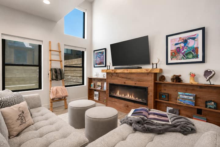 Stone Peak Lodge W/ Air Conditioning - Driggs, ID