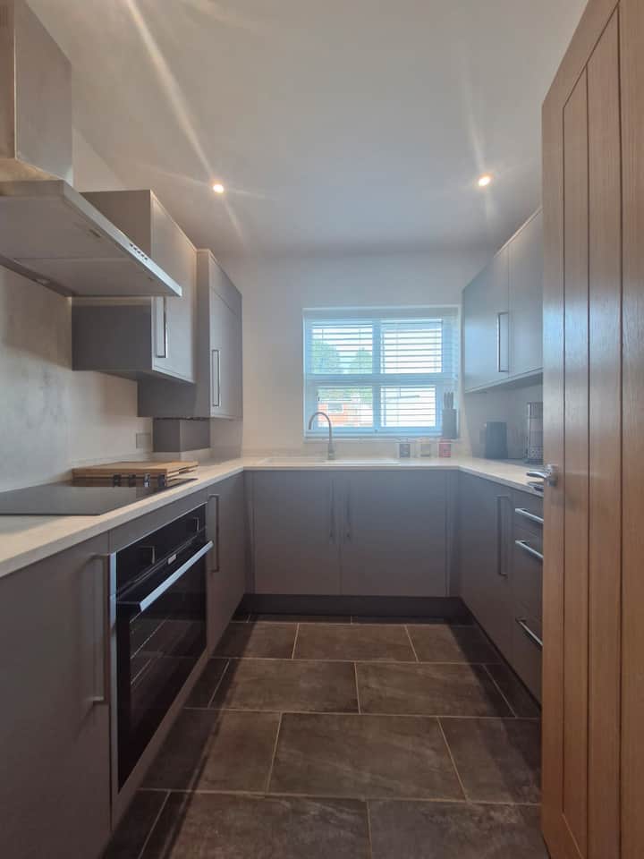 Newly Renovated And Modern First Floor Flat. - Congleton