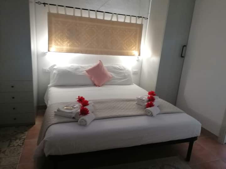 “Le Rose” A 30 Passi Dalla Spiaggia - Solanas
