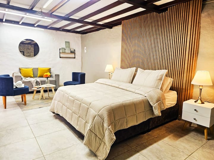 Salento Stay #117 - Studio Loft Cama Queen Tv 58" - Salento