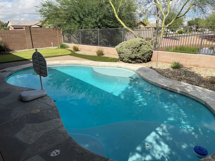 Your Island In The Desert W/pool - Peoria