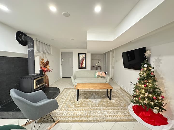 Cozy 1br Near Richmond Hill Core - Markham