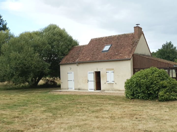 Petite Maison à La Campagne à 10km Du Zoo - La Flèche