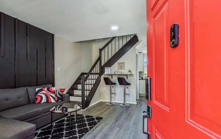 Camden's Charm Walking Distance Stadium & Downtown - Baltimore, MD