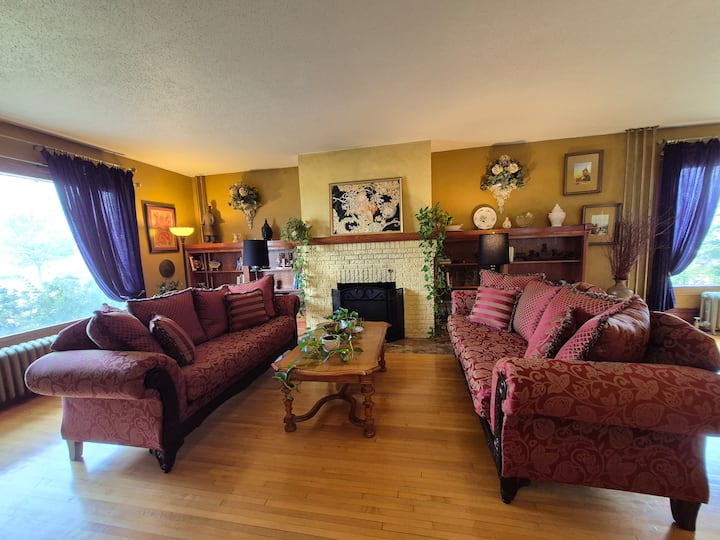 The Hughitt House - Duluth, MN