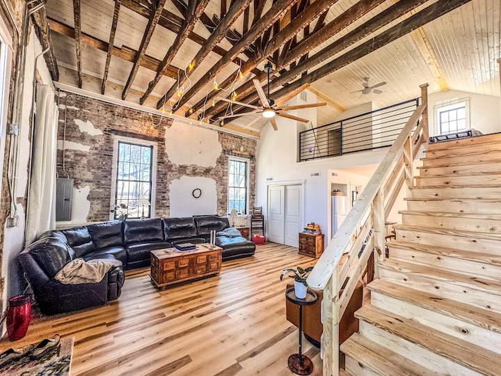 The Buck Creek Schoolhouse - Champaign County, OH