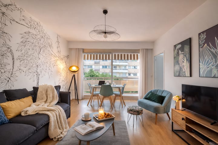 Ps4, Parking, Famille, Groupe, 100m2 - Le 8ème Art - Angers