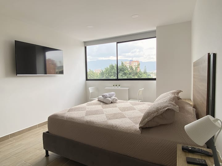 Cozy Loft Near Metro + Stadium With Medellin View - Medellín