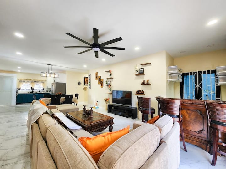 Unique Place In Paradise - Grenada