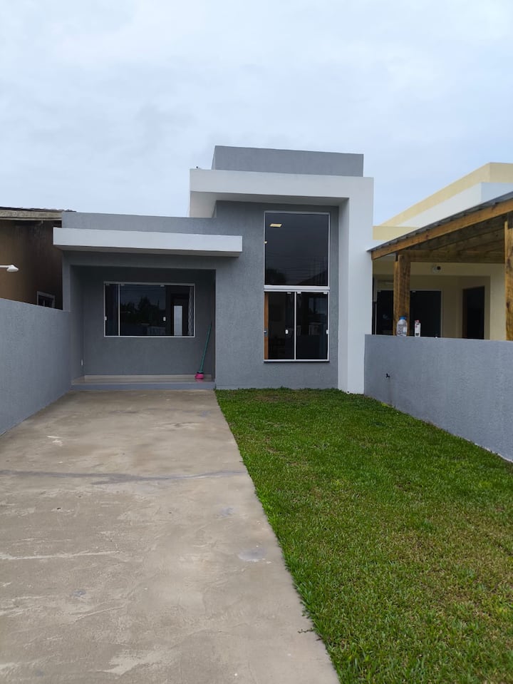 Casa Aconchegante Com Mobilhas - Tramandaí