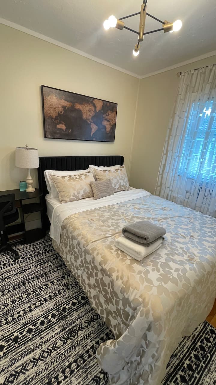 Room In Worcester, Massachusetts - Worcester, MA