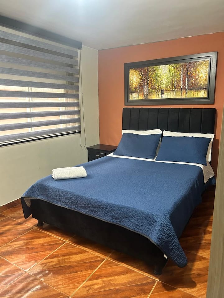 Familiar Y Bien Ubicado - Bogotá