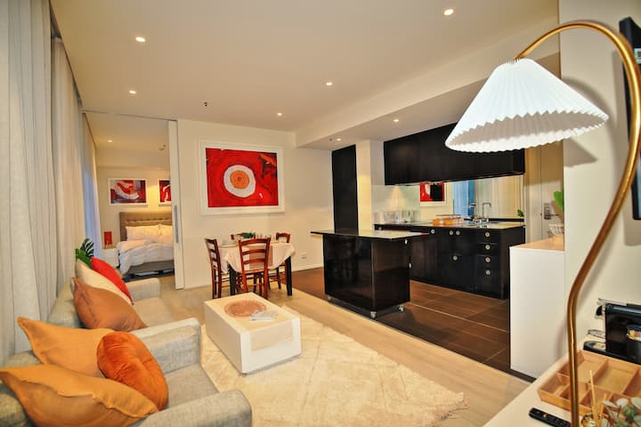 Modern 2br Apartment W/ Terrace + Private Parking - Prospect
