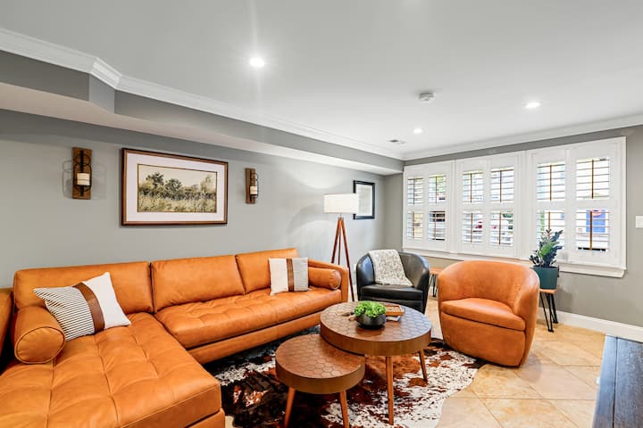 Historic Charm 3br In Old Town – Sleeps Upto 8 - Alexandria, VA