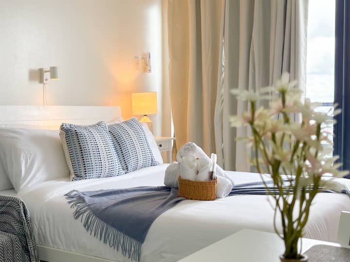 Sky Piea At Knightsbridge Makati
Gym•sauna•pool - Makati