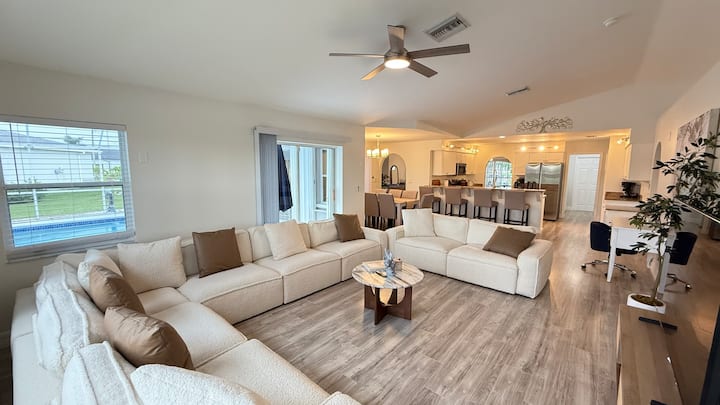 Tropical Gulf-access Hideaway - Cape Coral, FL
