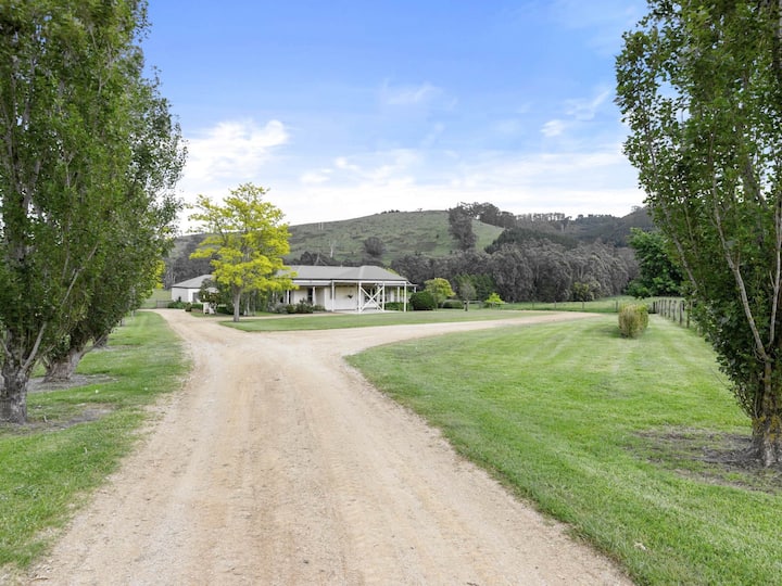 Dufflebird Farm - Peaceful Country Escape - Australia