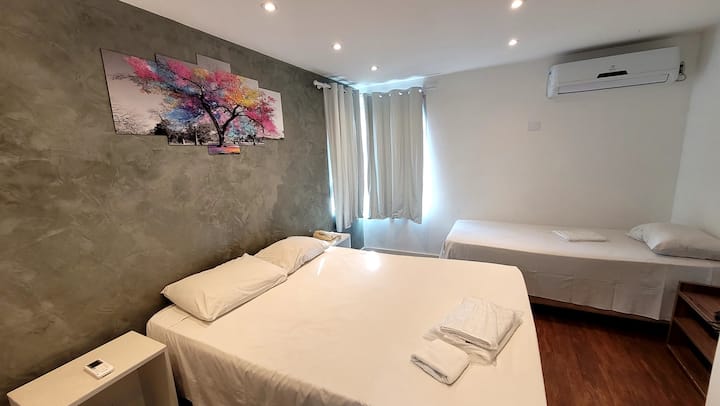 Flat Centro Da Liberdade Ao Lado Metrô E Hospitais - São Paulo