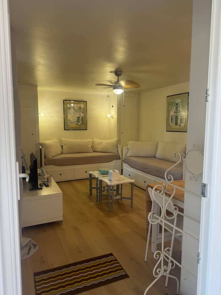 Charming Studio Near St. Tropez - Cogolin