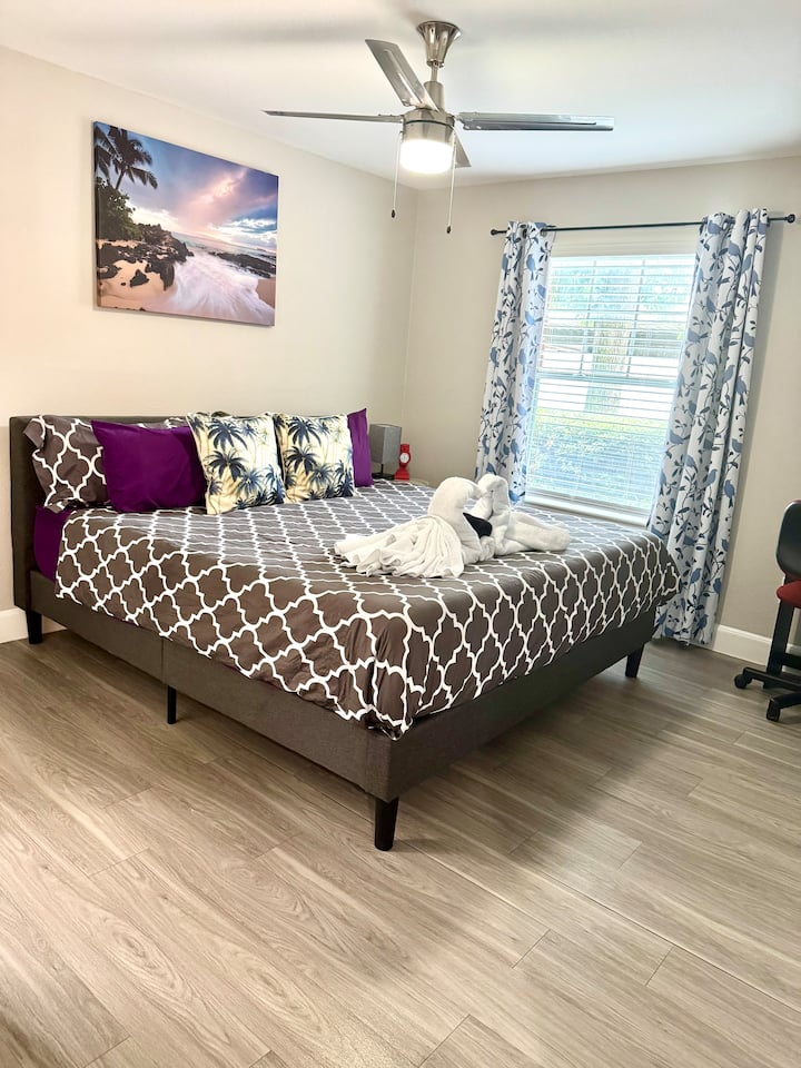 Neg|med|2br|2bth| 2 Kgbd|zoo| - Houston, TX