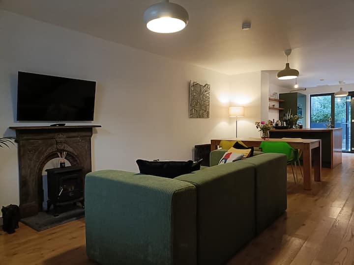 House In Saint Luke’s - Cork