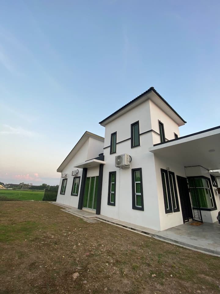 House 30 : 3509 Sqft Near Hsb | Paddy View Garden - Alor Setar
