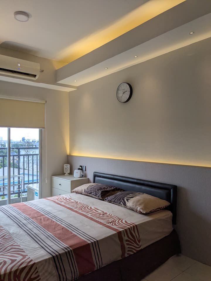 Cozy Modern Apartment At Kelapa Gading - Jakarta