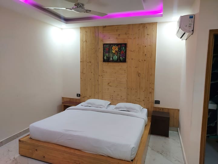 Classic Room - 리시케시